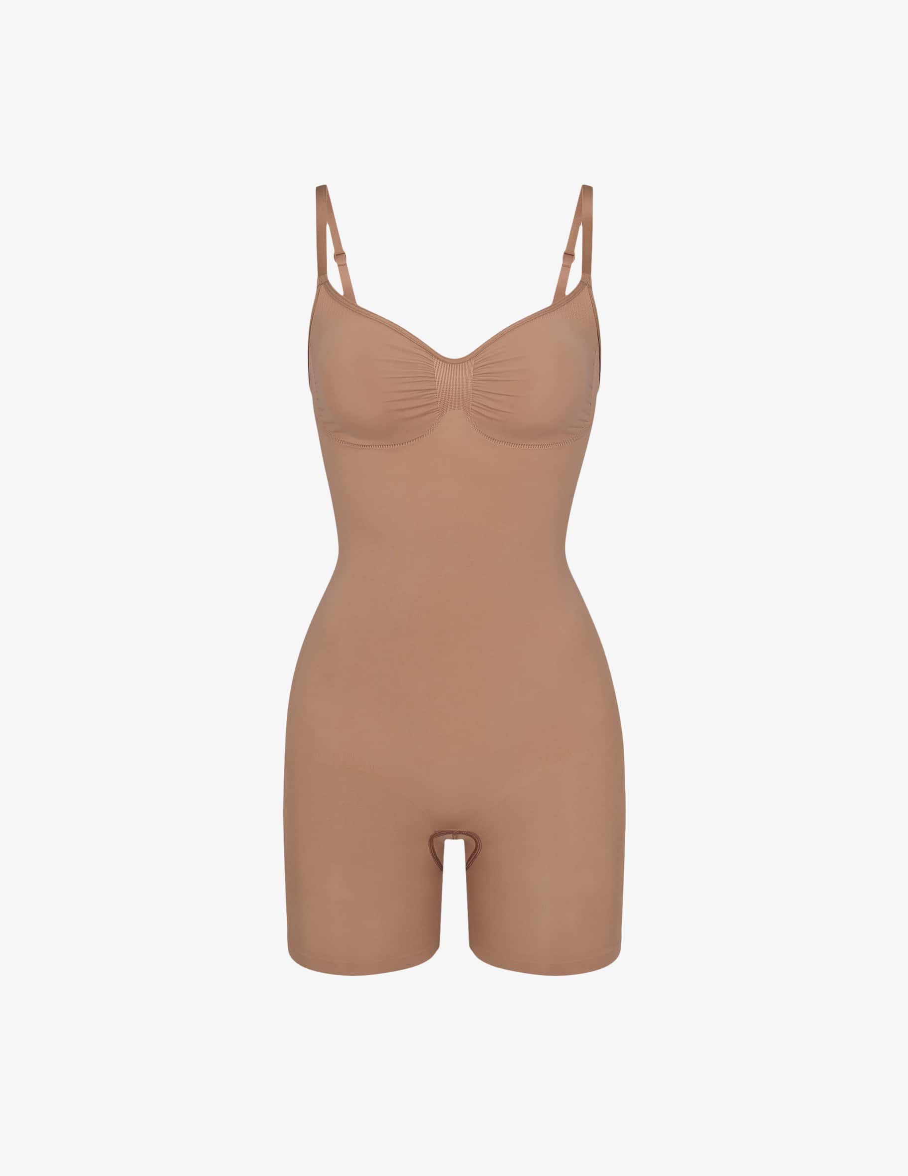 Acquista SKIMS Body a metà coscia su Rinascente