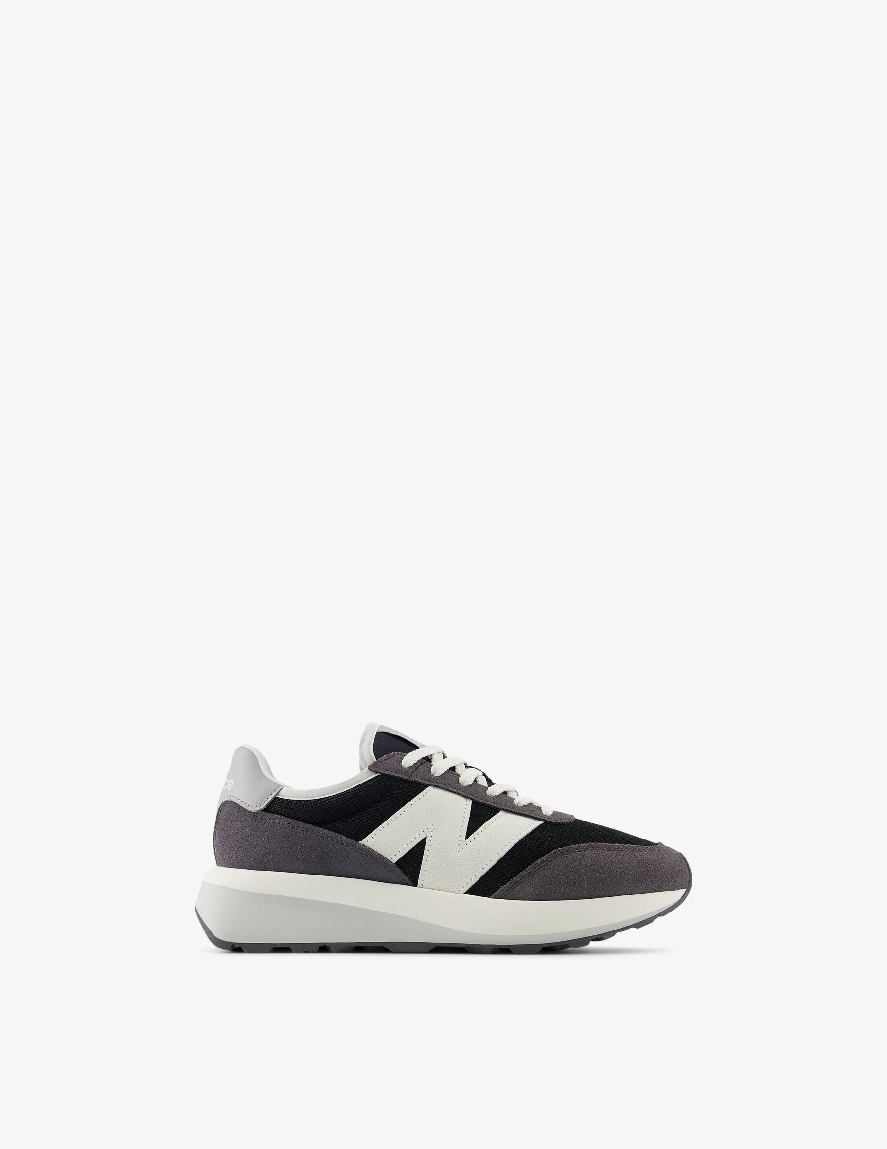 Acquista New Balance Sneakers U370 su Rinascente