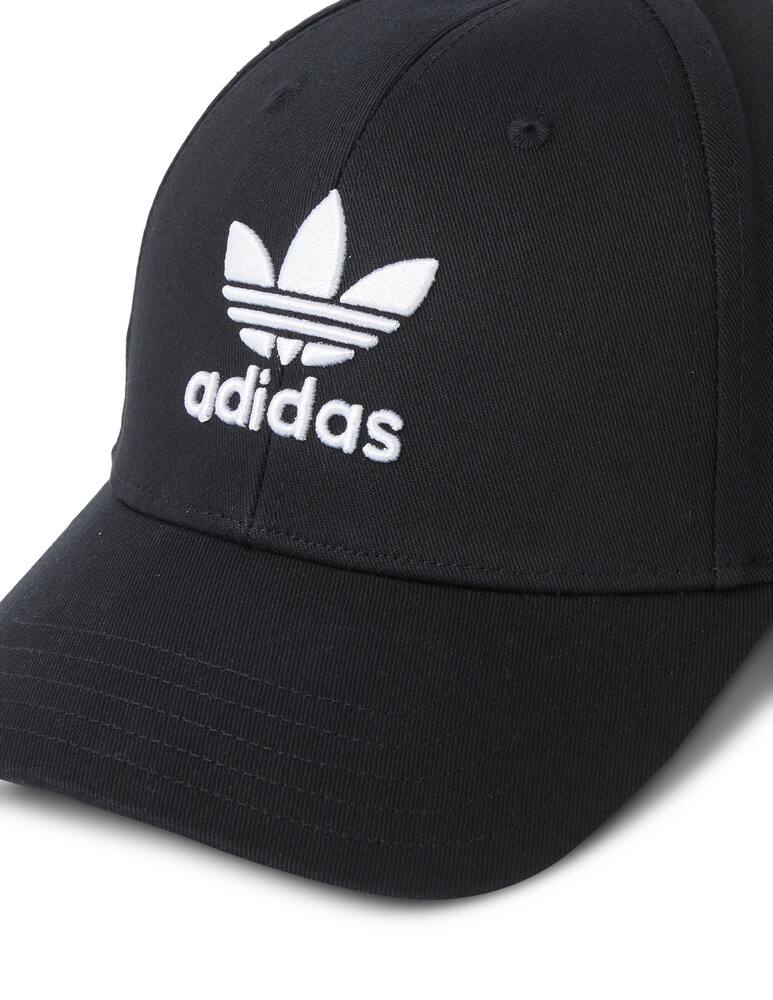 Shop Adidas Originals Logo baseball cap on Rinascente