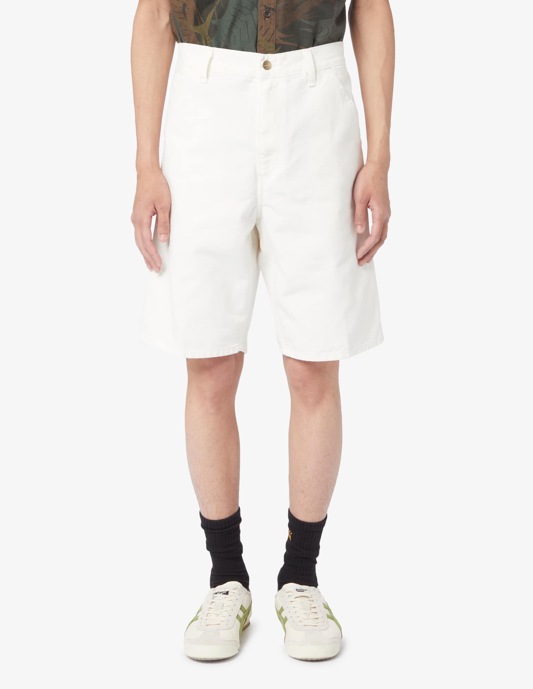 Shop Carhartt WIP Single knee shorts on Rinascente