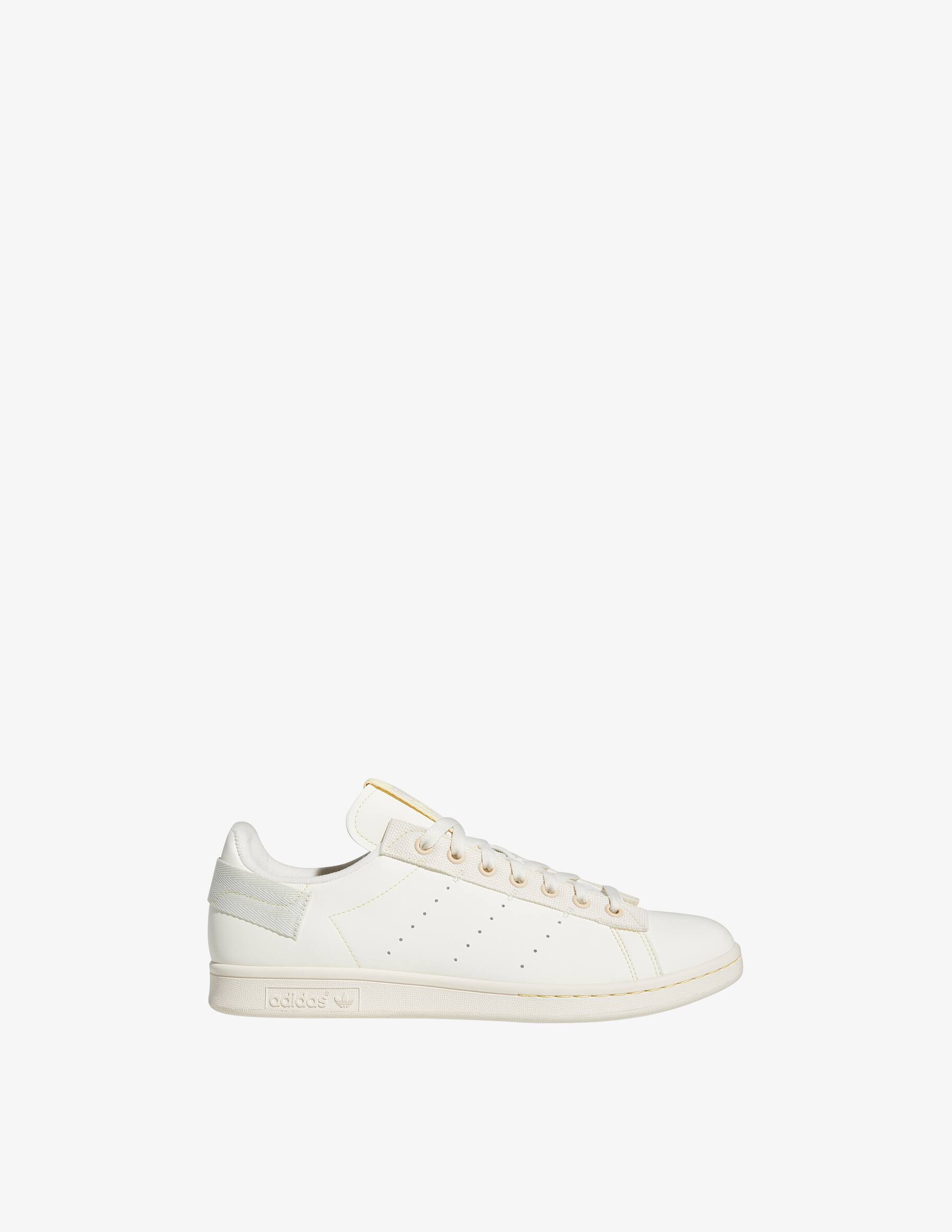 Shop Adidas Originals Stan smith parley sneakers - White on Rinascente