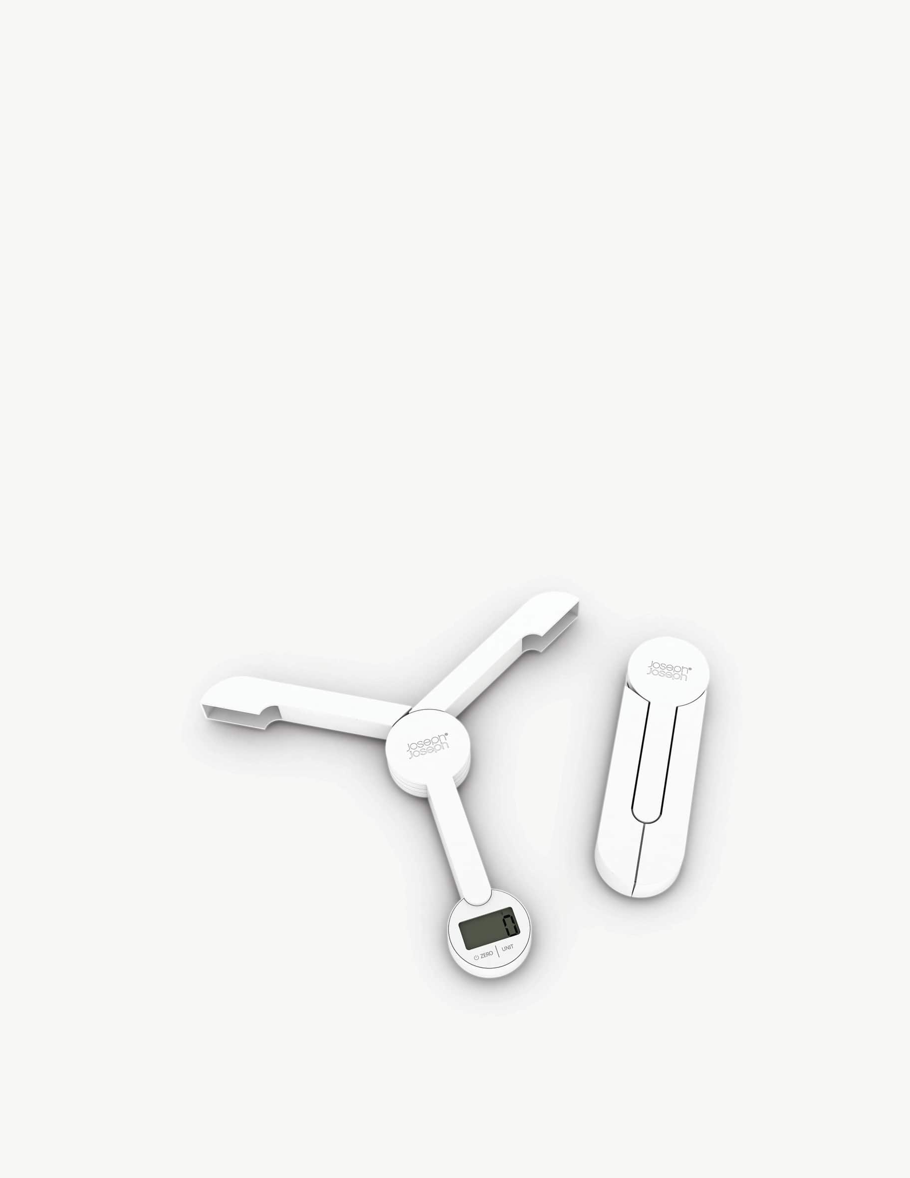 Shop Joseph Joseph Tri Scale - White on Rinascente