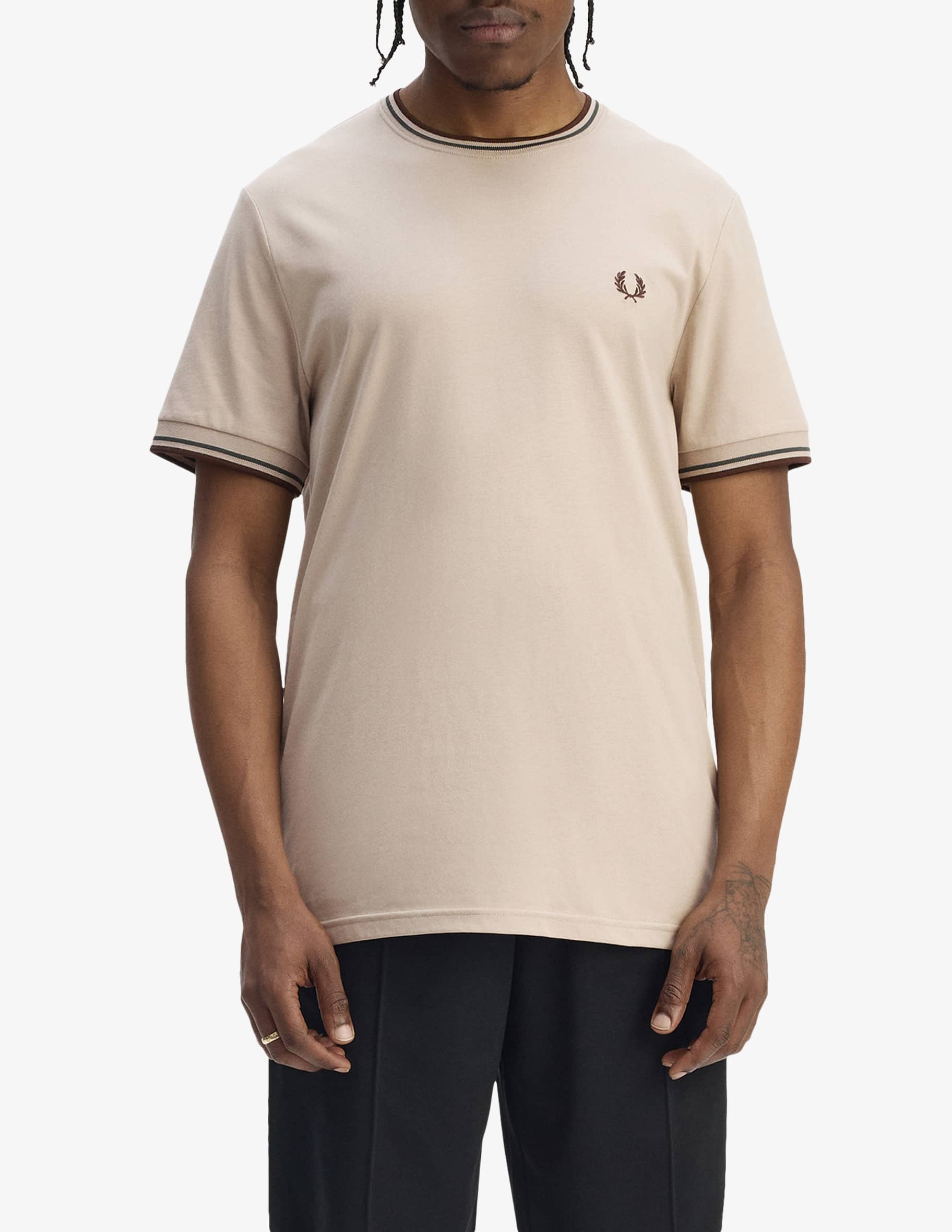 Shop Fred Perry Logo trim t-shirt on Rinascente