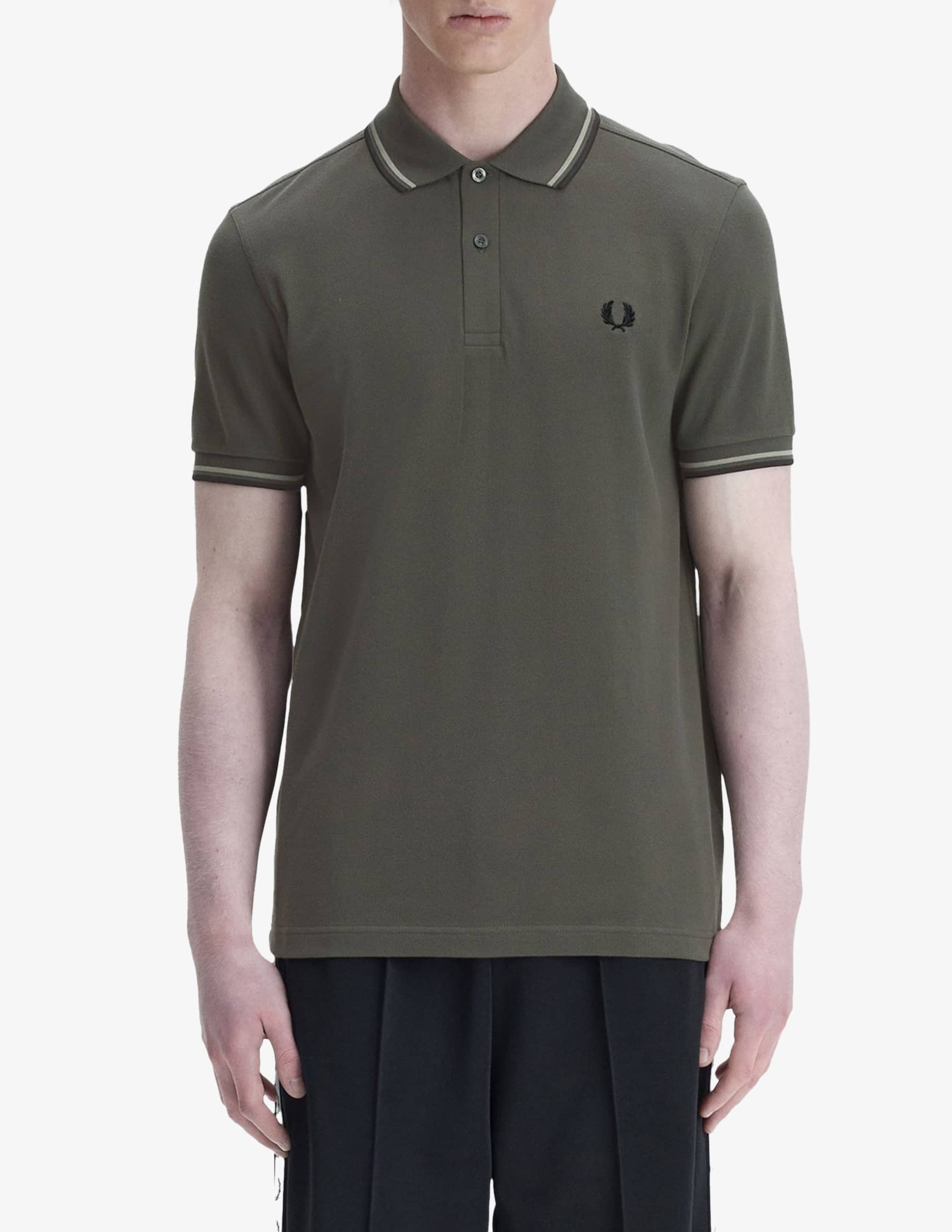 Shop Fred Perry Polo shirt with contrast trims on Rinascente