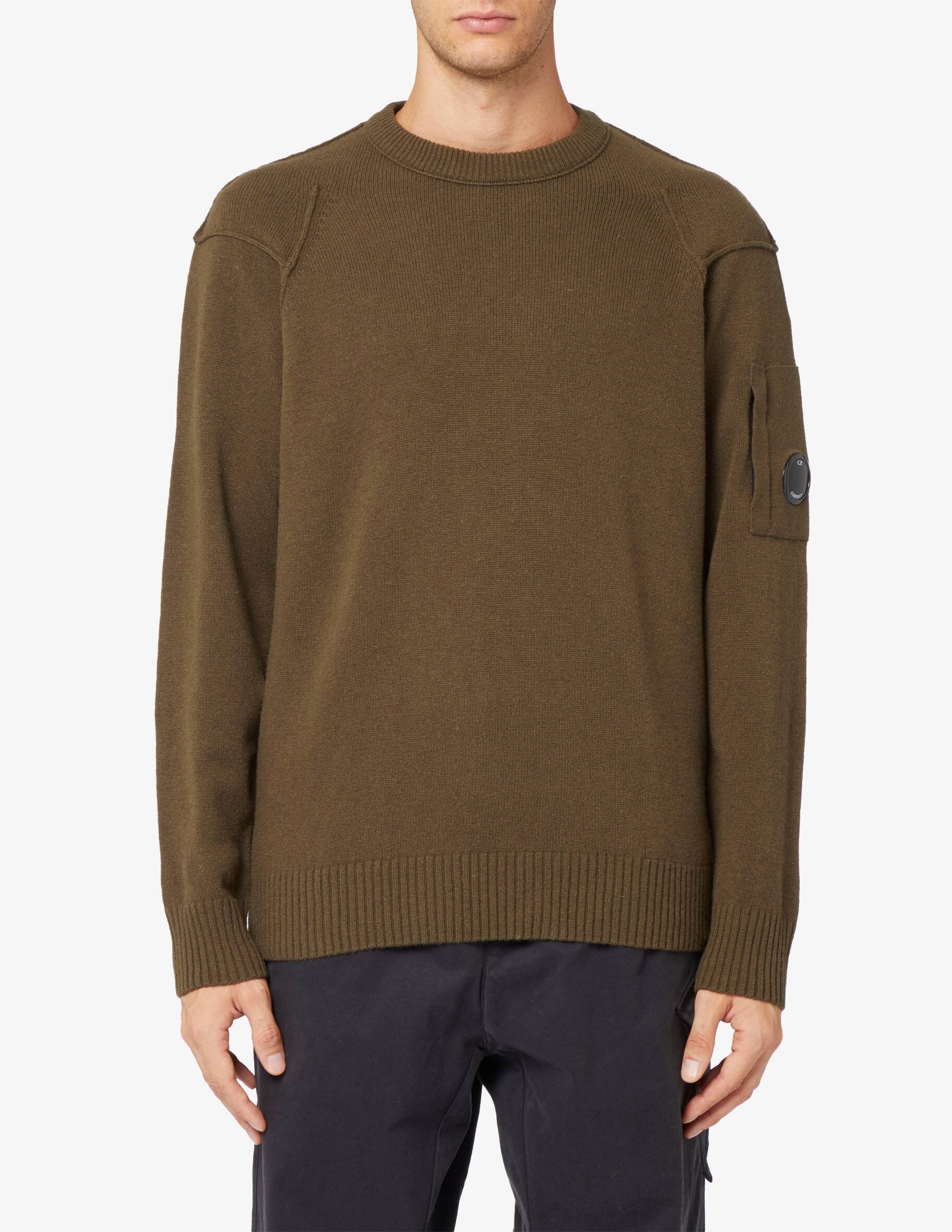 Shop Cp Company Lambswool lens jumper on Rinascente