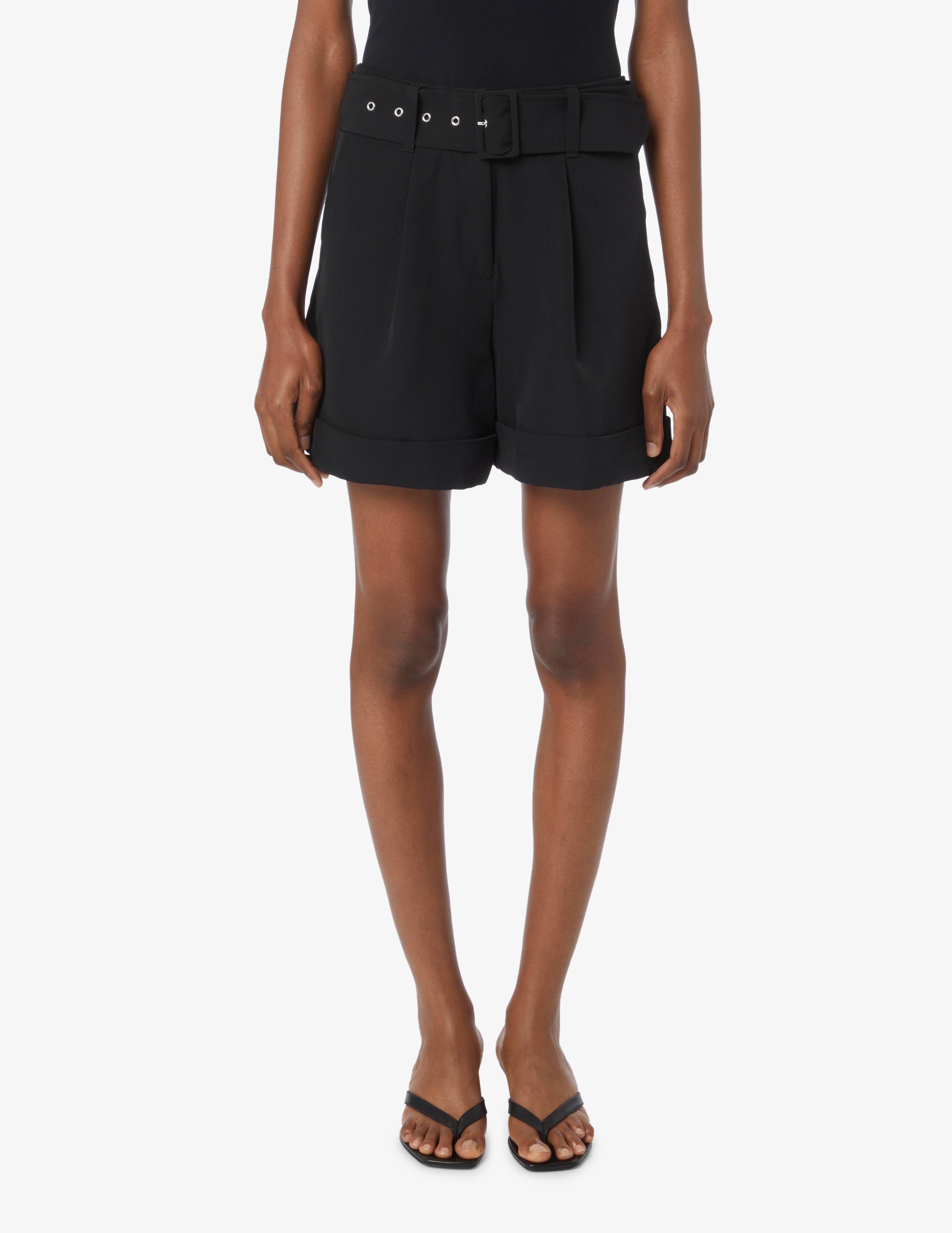 Shop Guess Belted Diane short on Rinascente