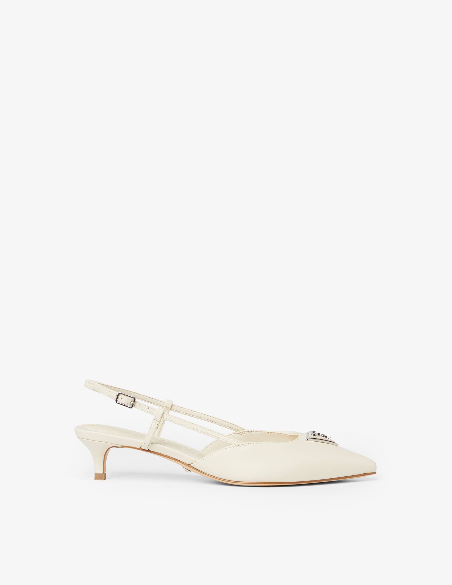 Acquista Guess Slingback Jesson su Rinascente