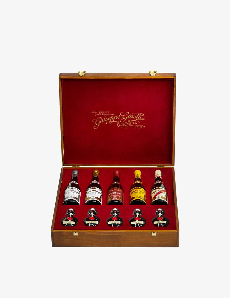 Shop Giuseppe Giusti Balsamic vinegar box on Rinascente