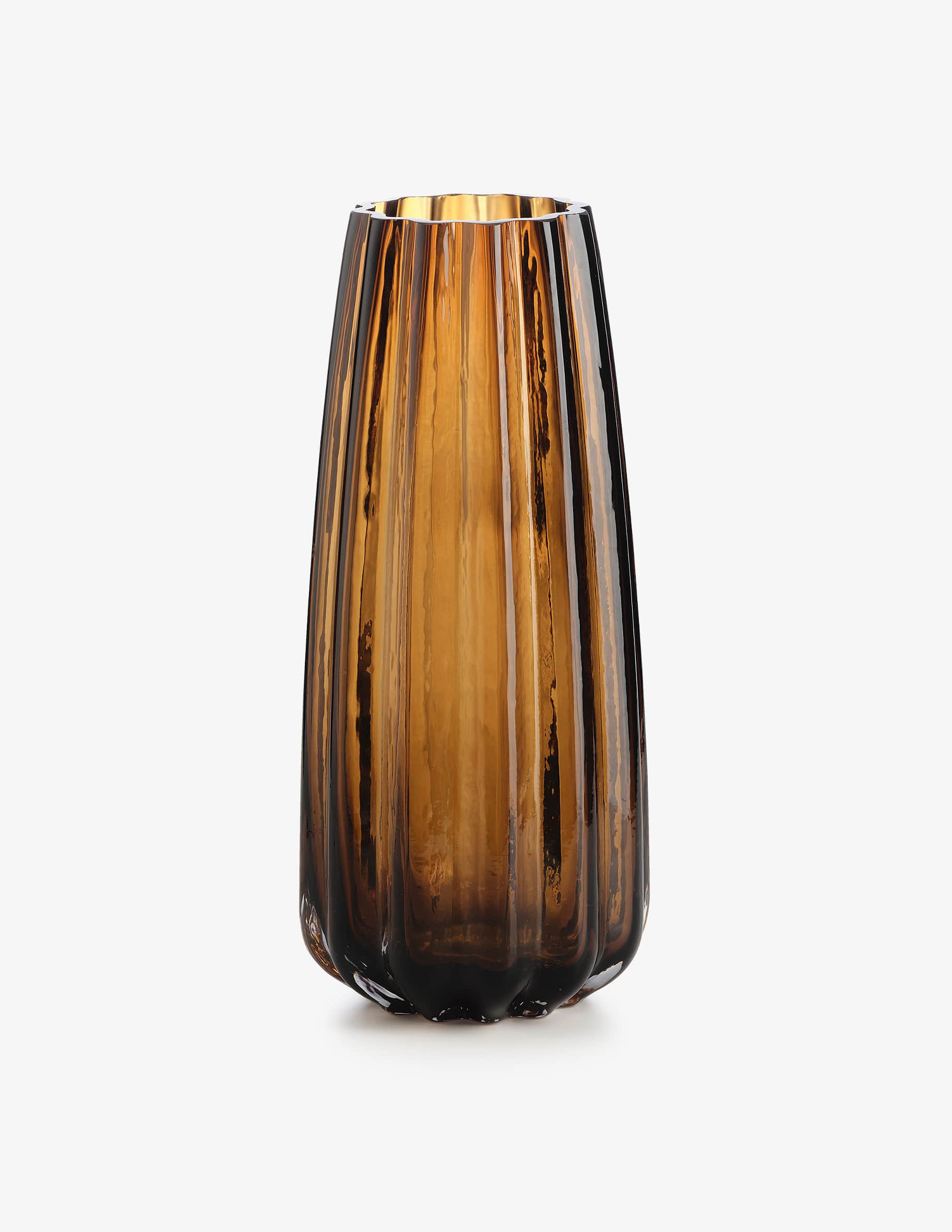Shop Ivv Oyster Vase on Rinascente