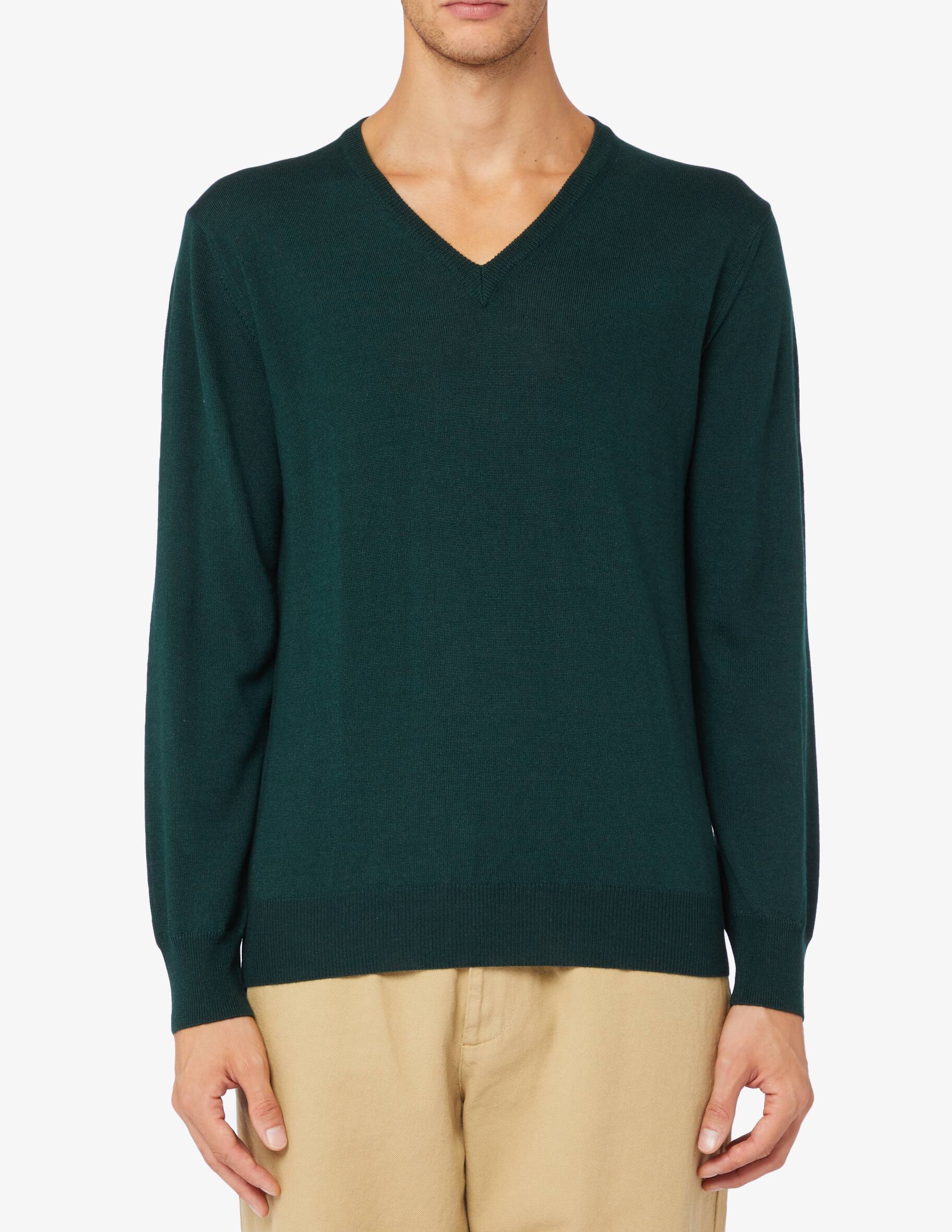Shop Pure Cashmere Wool silk and cashmere v neck jumper on Rinascente