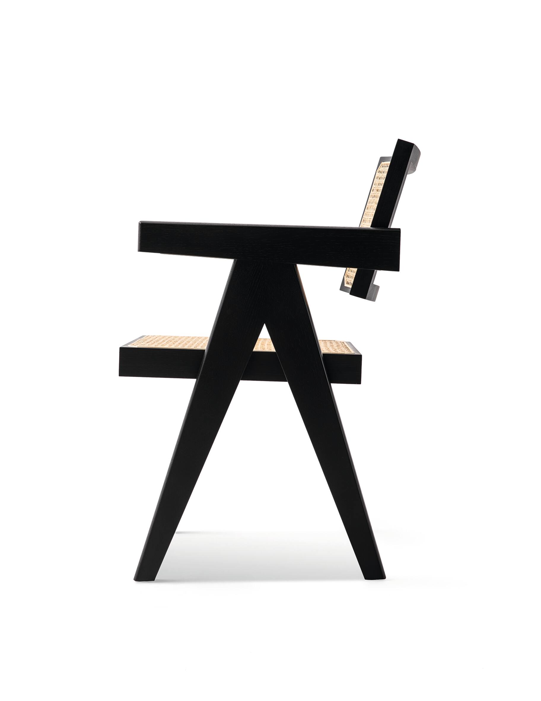 Shop Cassina capitol complex office chair - Black on Rinascente