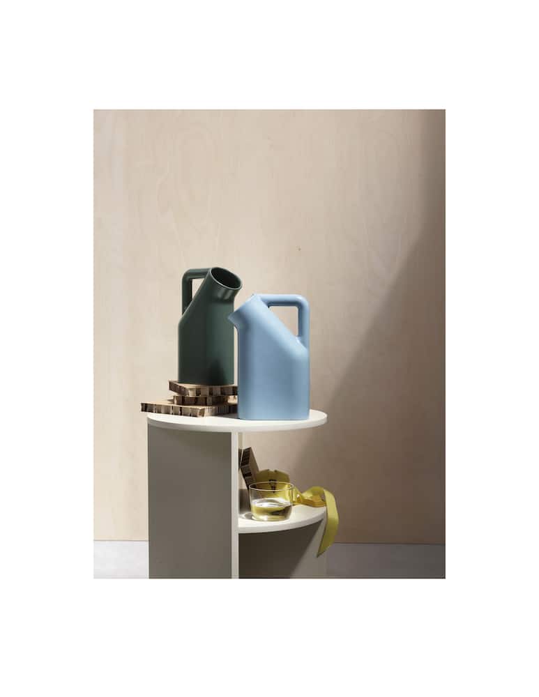Shop Muuto Tub jug - light blue on Rinascente