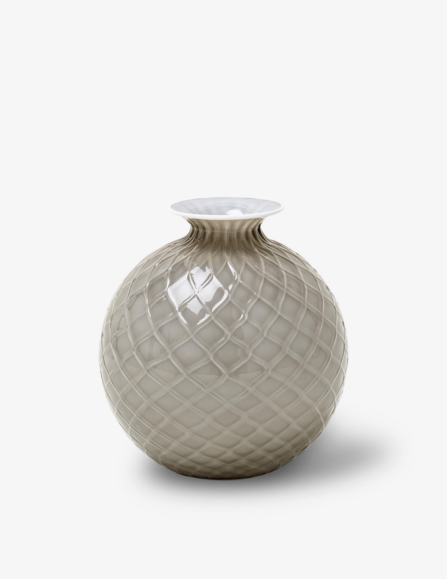 Shop Venini Monofiore Balloton Vase on Rinascente