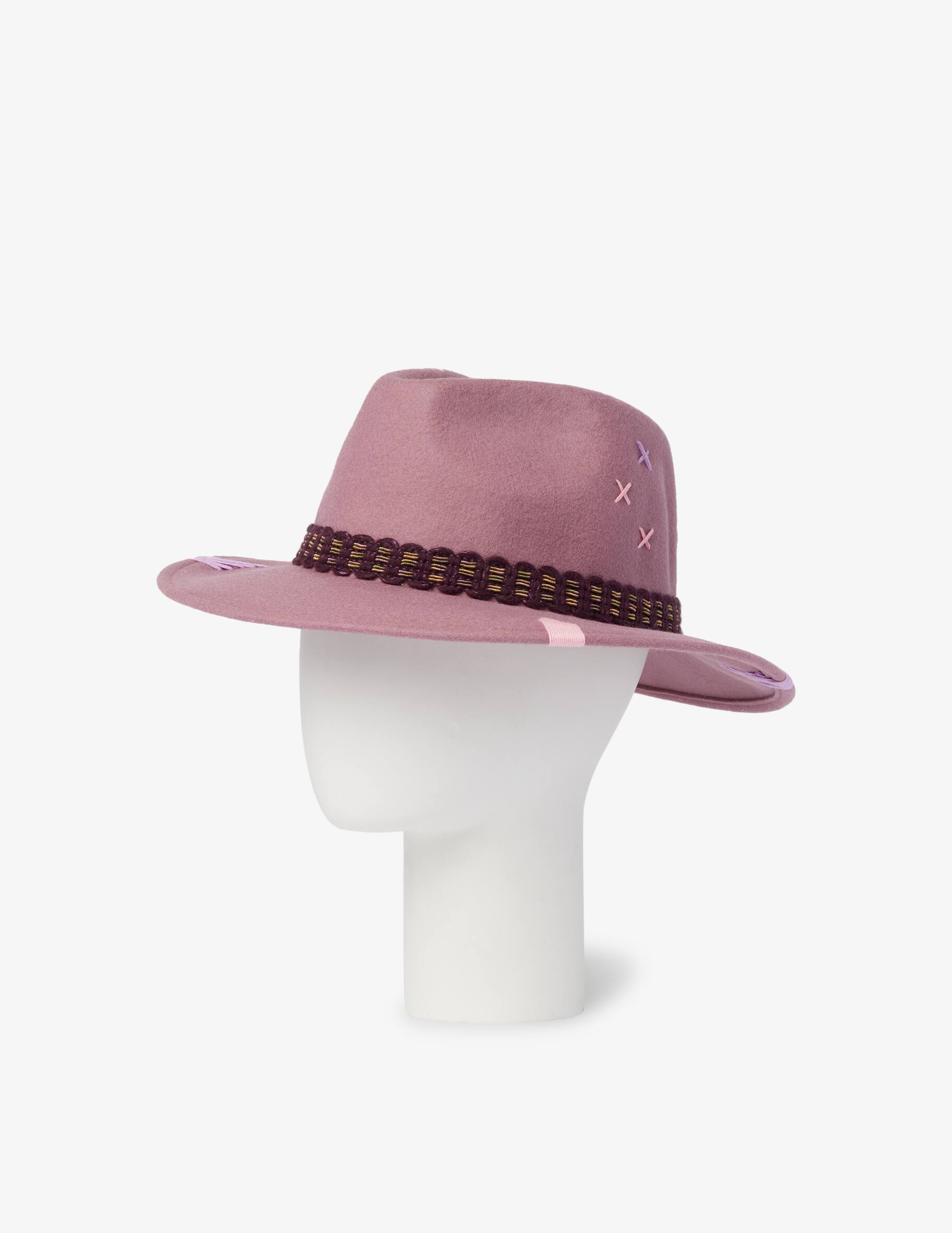 Shop The Hat Gang Lost in my dream' hat on Rinascente