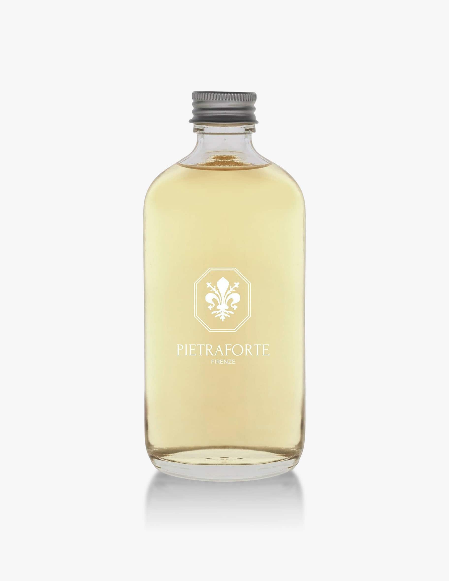 Shop Pietraforte Home fragrance refill 1L Magnolia Intensa on Rinascente