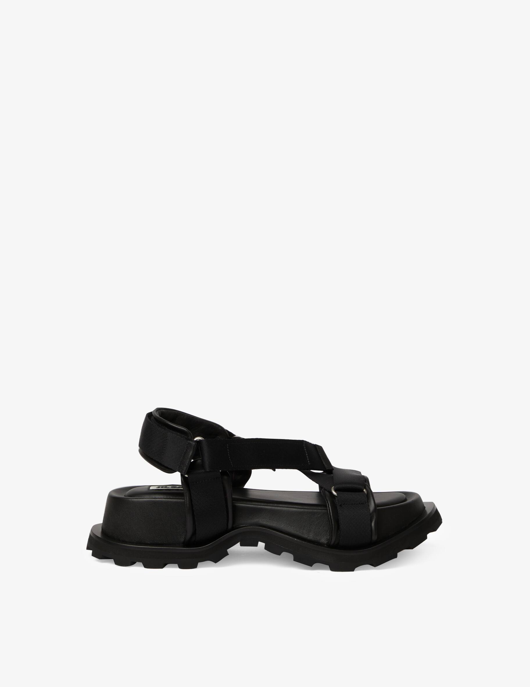 Shop Jil Sander Wedge sandals - black on Rinascente