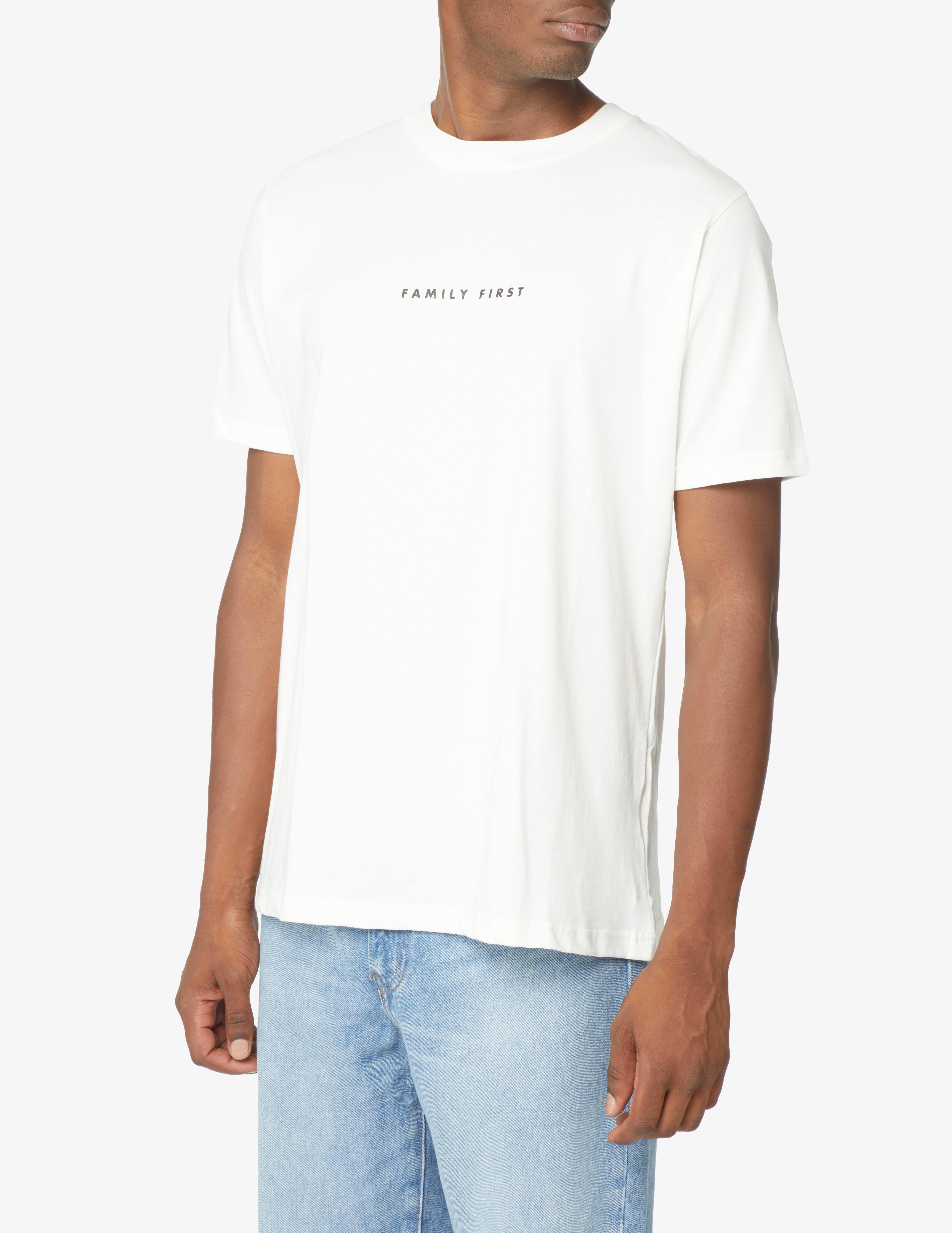 Shop Family First T-shirt basic - White on Rinascente