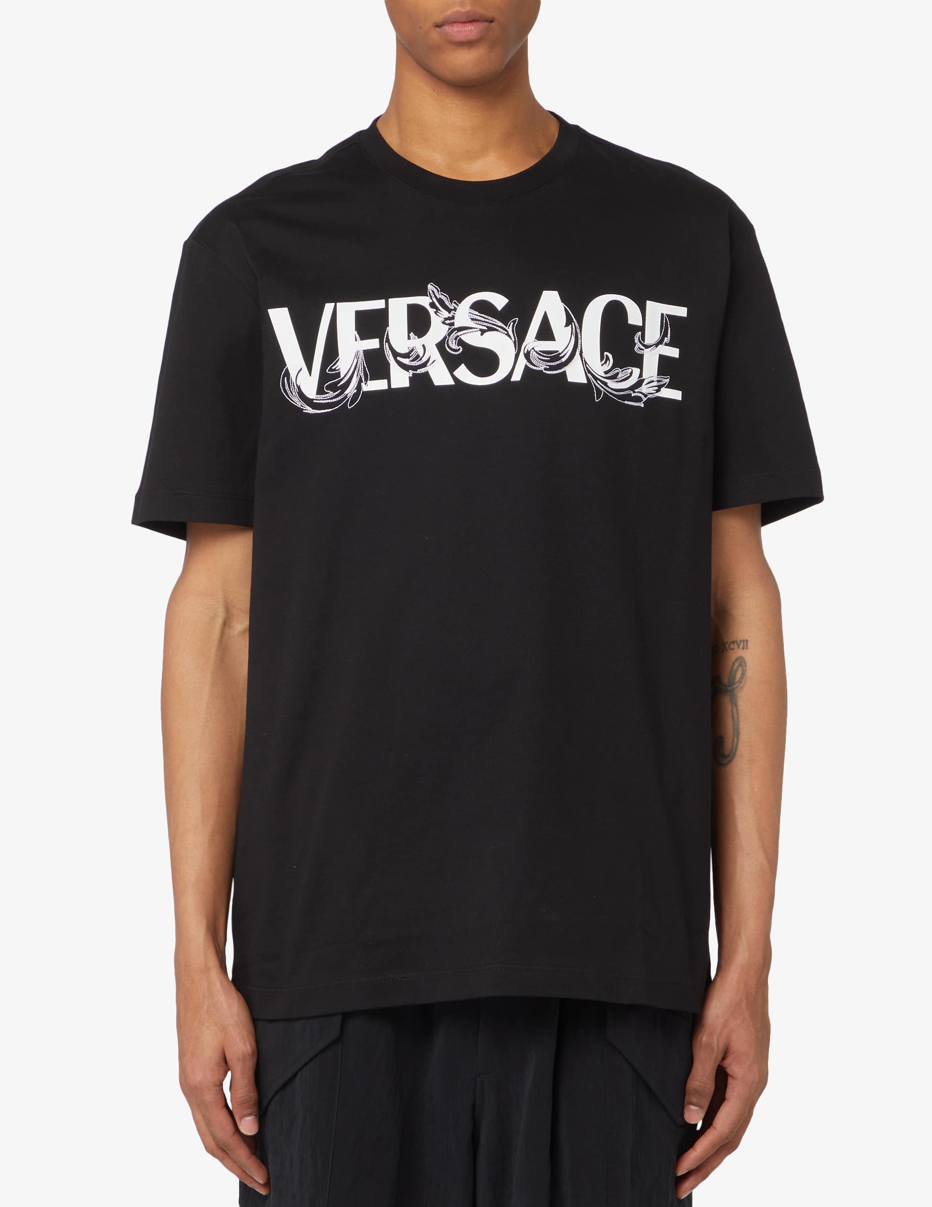 Acquista Versace Maglietta logo barocco su Rinascente