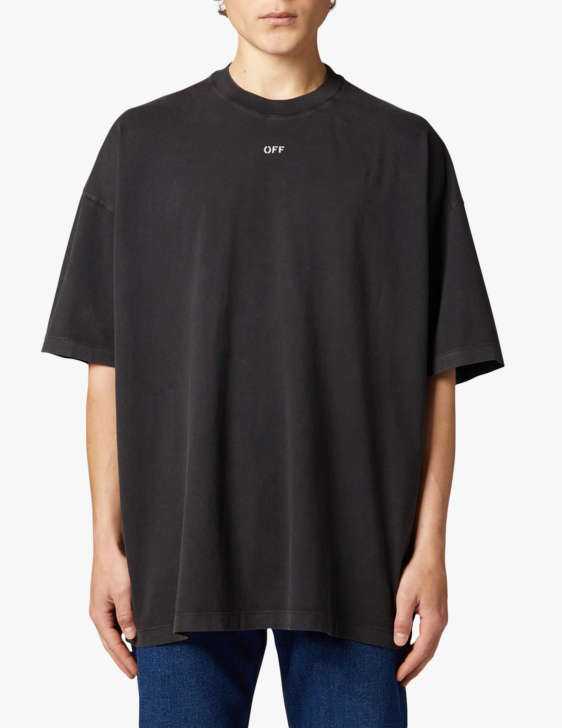 Acquista Off-White Maglietta caravaggio stamp mary over su Rinascente