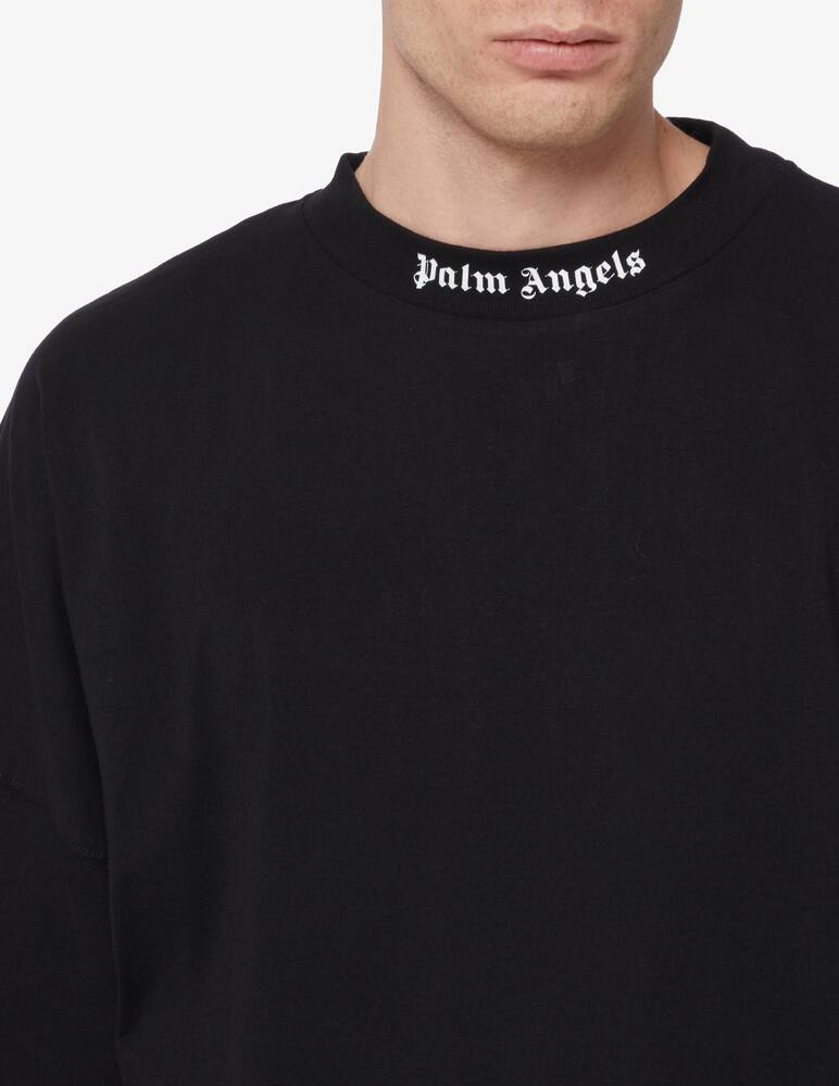 Acquista Palm Angels Maglietta classic logo over su Rinascente Acquista Palm Angels Maglietta classic logo over su Rinascente
