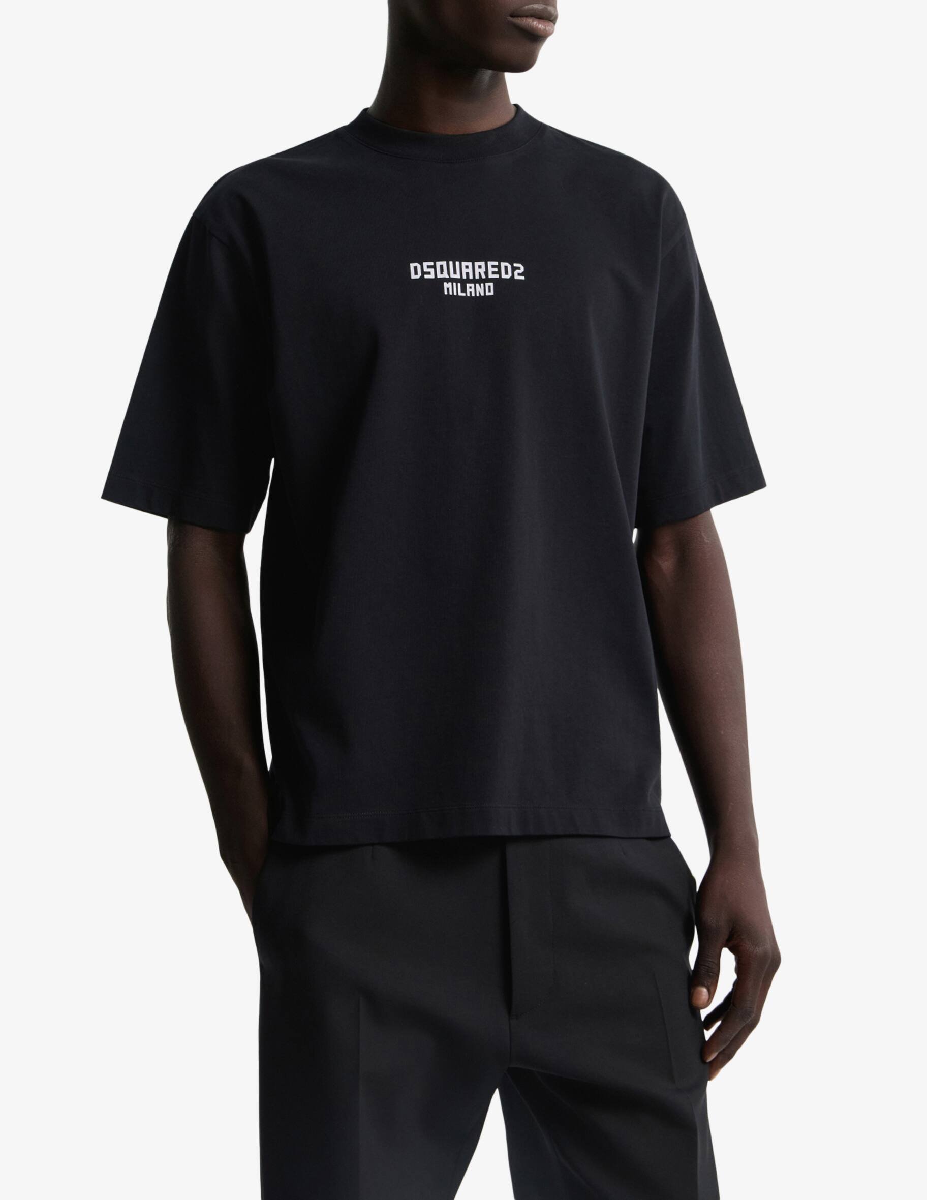 Shop Dsquared2 Loose fit logo t-shirt on Rinascente