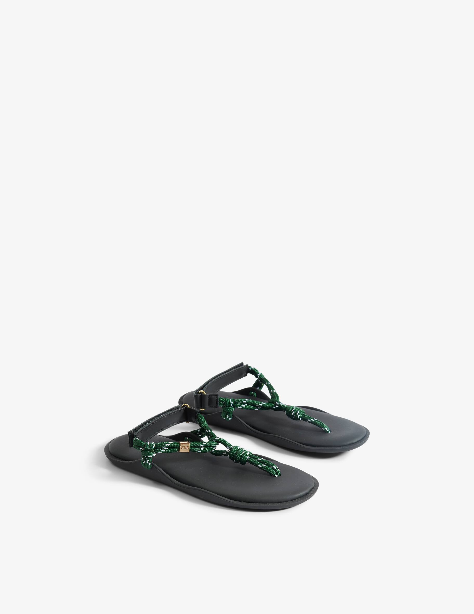 Shop flowze Knotted flat sandals on Rinascente