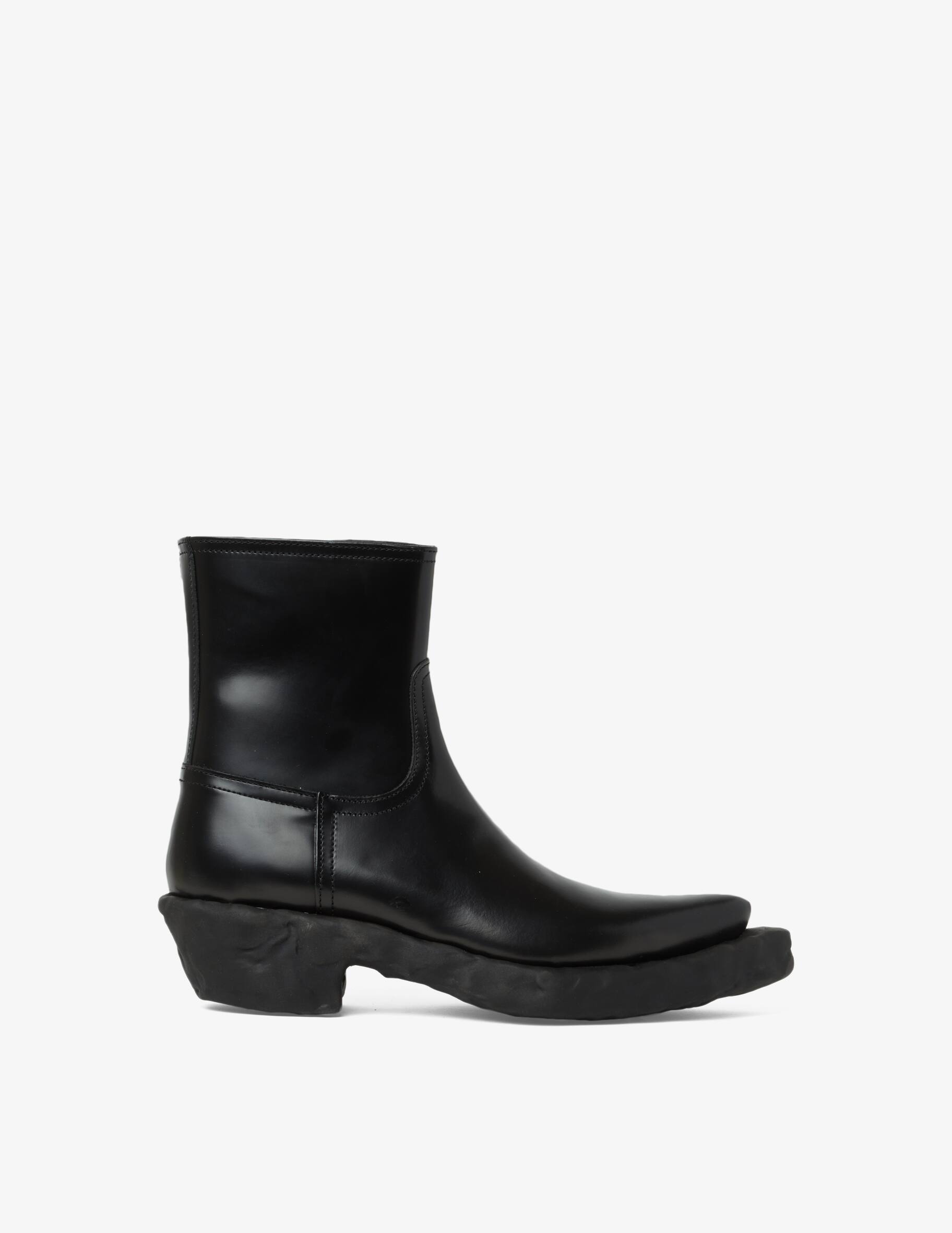 Shop Camper Lab Mimi boots on Rinascente