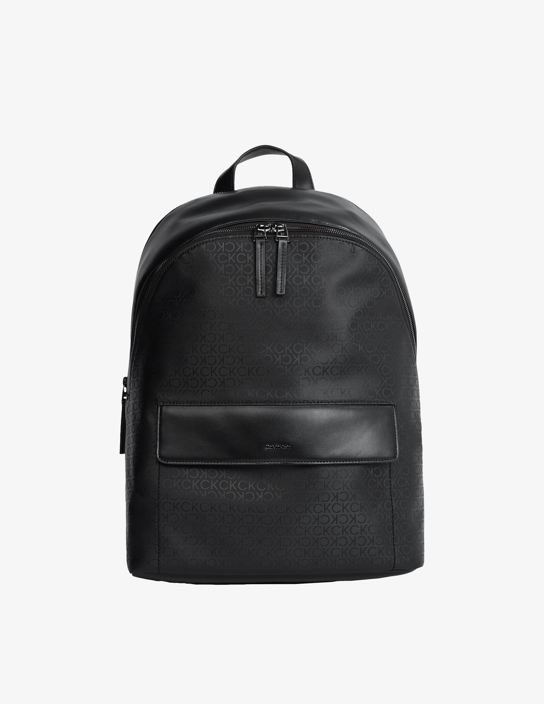 Acquista Calvin Klein Zaino rotondo Sleek CK su Rinascente